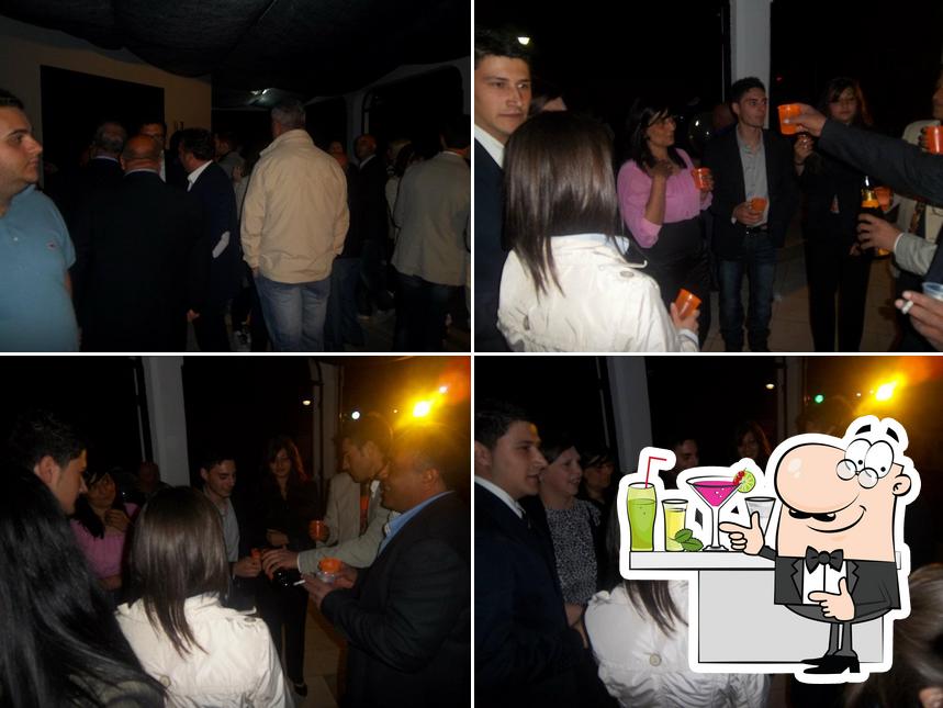 Number One disco pub, Италия