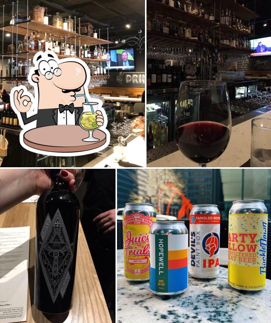 The Marq, 60 W Adams St in Chicago - Restaurant reviews
