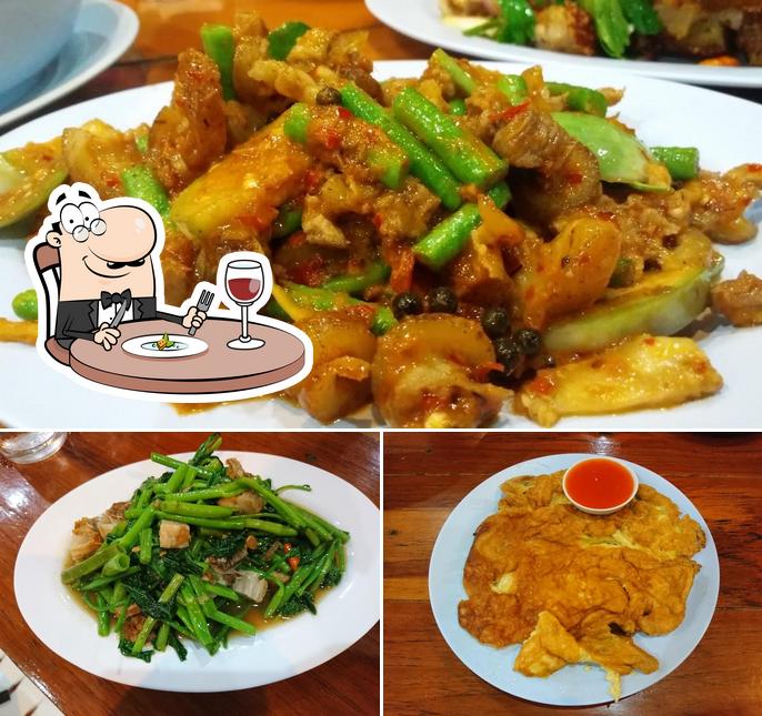 Katin's Kitchen restaurant, Khun Yuam, RW9P+2XM - Restaurant reviews
