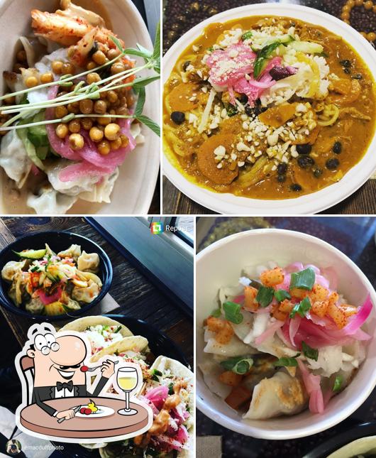 Sula Wok, 184 Main St in Ottawa - Restaurant menu and reviews