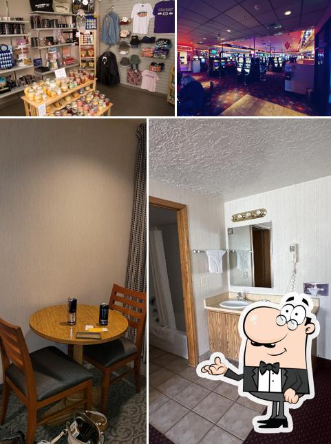 Barton's Club 93, Jackpot - Restaurant menu, prices and reviews