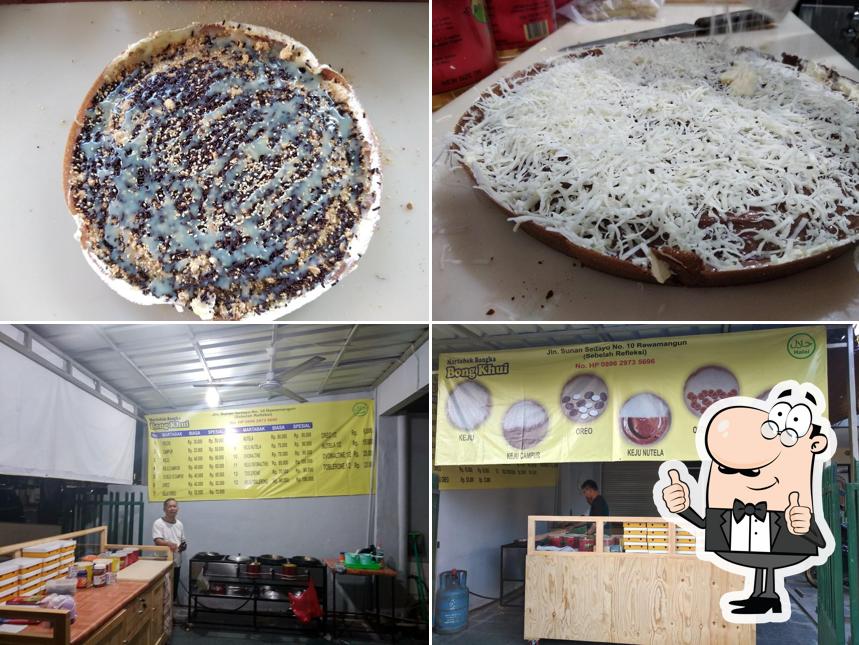 Martabak Bangka Bong Khui "MBK", East Jakarta - Restaurant menu, prices ...