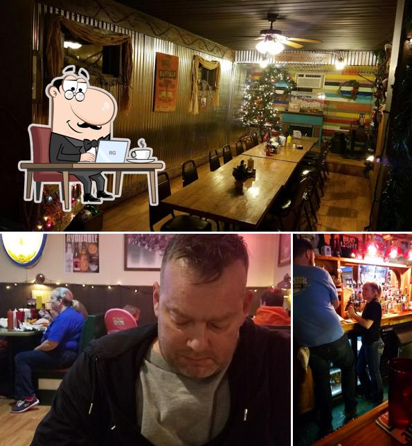 Deep Cut Tavern in USA - Restaurant menu and reviews