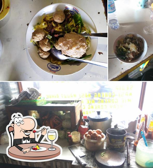 Nasi Goreng Mas Roni, Lembang - Menú del restaurante, precios y reseñas