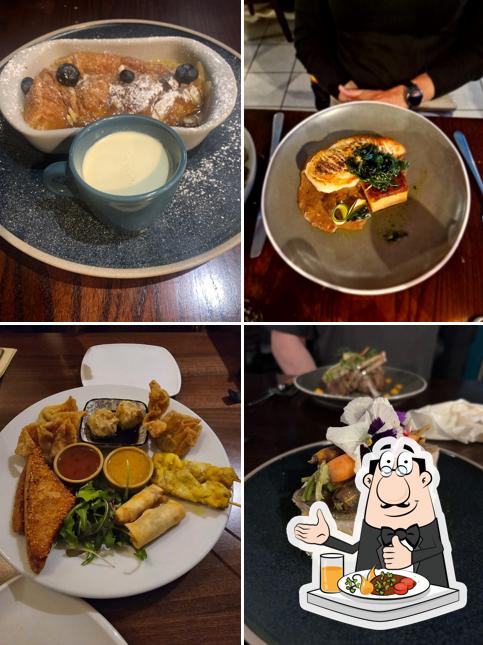 Hall's Kitchen in Weymouth - Restaurant menu and reviews