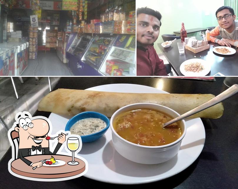 Unique Bakers & Saras Parlour, Jaipur - Restaurant reviews