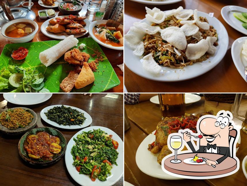Dapoer Pandan Wangi - Patuha restaurant, Bandung, Jl. Patuha No.38 ...