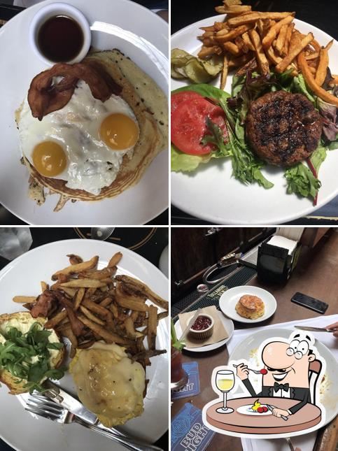Top 7 pubs & bars in Peekskill, december 2025 - Restaurant Guru