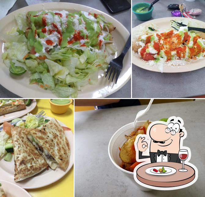 Flautas y Paleteria Tepalca, El Paso - Restaurant menu, prices and reviews