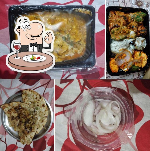 8 Pack Momos, New Delhi, 6/5-3 - Restaurant menu and reviews