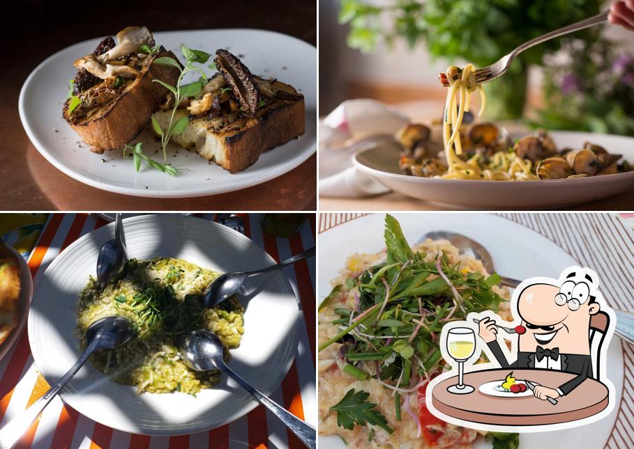 The Pink Door, Seattle - Restaurant menu, prices and reviews