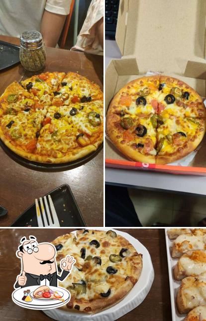 Cheelizza India Ka Pizza, Mumbai, 14 Wellness Villa - Restaurant menu ...