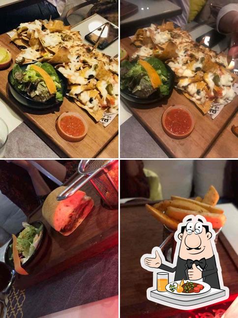 HuQQa Dubai Mall - Best Shisha Lounge & Turkish Restaurant Dubai, Dubai ...