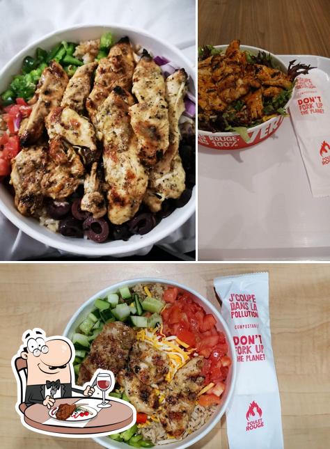 Poulet Rouge, Sherbrooke - Menu du restaurant, prix et avis