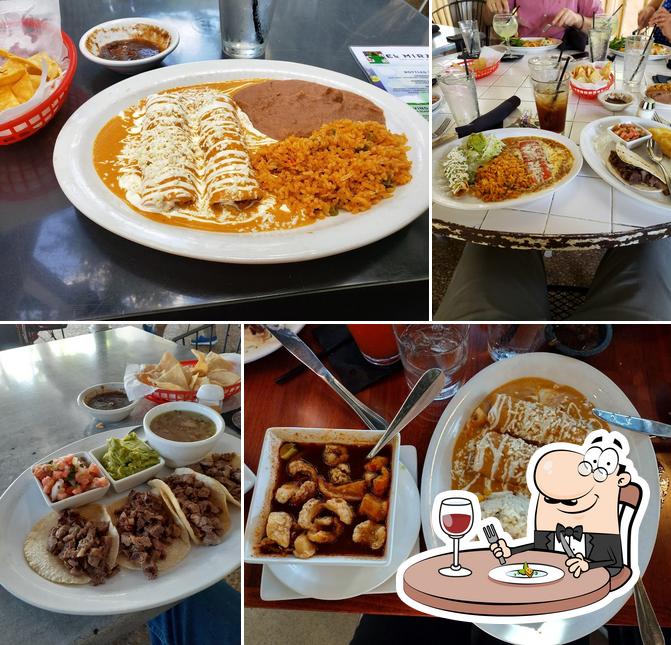 El Mirasol, 938 N Loop 1604 W in San Antonio - Restaurant reviews