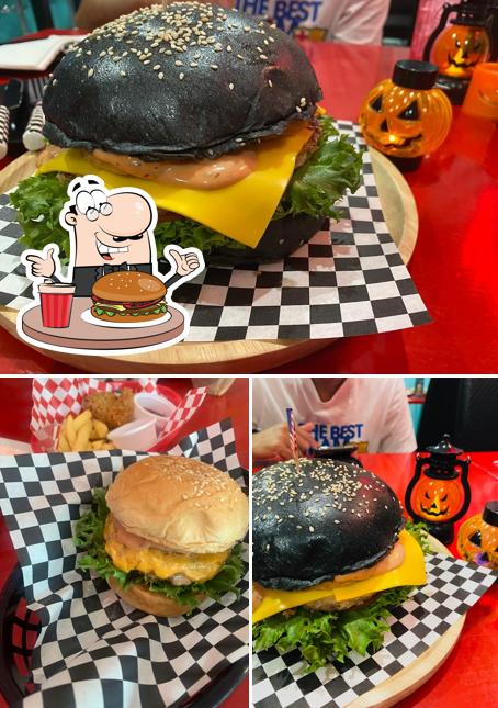 Yummy Bar, Bangkok - Restaurant menu, prices and reviews