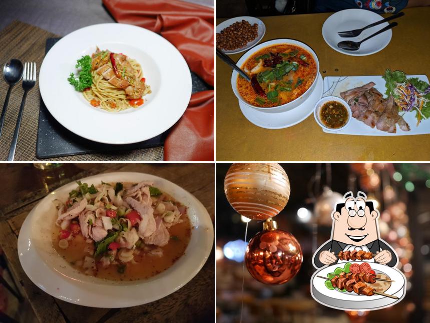 ฟังpls-พหลโยธิน17 (Bar&Restaurant), Bangkok - Restaurant menu and reviews