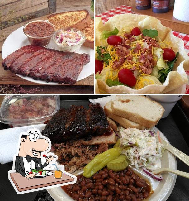 Hog Wild Pit Bar-B-Q, Topeka - Restaurant menu, prices and reviews