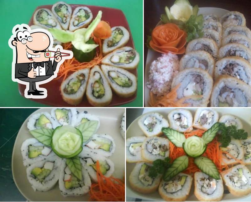 Tijuana sushi niko & nikol, Tijuana