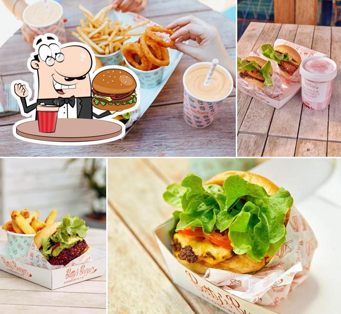 Betty's Burgers, Bondi Beach - Restaurant menu, prices and reviews