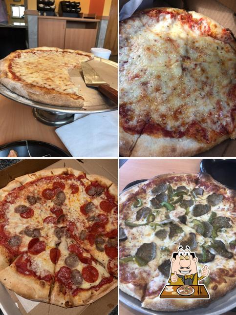 Simona Pizzas & Subs in Petersburg - Restaurant menu and reviews