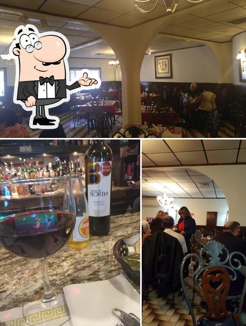Clipper Restaurant, 455 S Main St #5328 in Fall River - Restaurant reviews