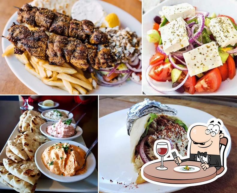 Restaurant Plaka Cuisine Grecque in Saint-Constant - Restaurant menu ...