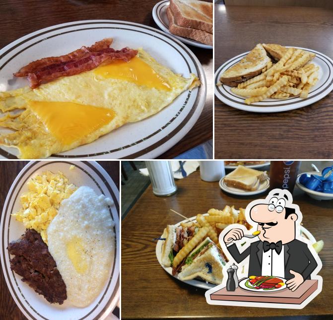 Famous Amos, Jacksonville - Restaurant menu, prices and reviews