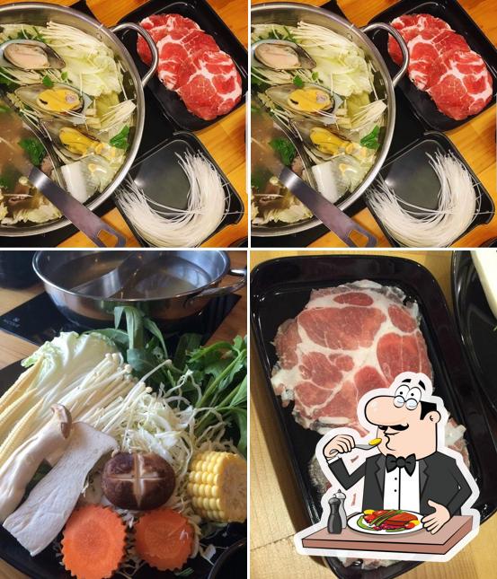 เฝอหม้อเงิน restaurant, Bangkok, 15 65 Mu Ban Natcha Siri Alley ...
