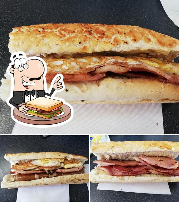 Nat's Snax, Wickes Car Park, Cryalls Ln in Sittingbourne - Restaurant ...