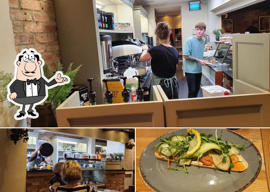 The Courtyard Coffee Shop in Oakham - Restaurant reviews