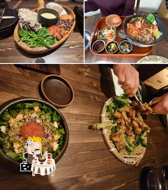 Woo Mool Zip, Seoul, Changsin - Restaurant menu, prices and reviews