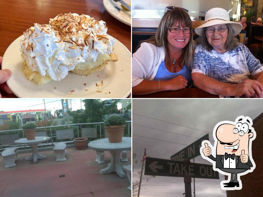 Teddy's Restaurant & Deli in Oshawa - Restaurant menu and reviews