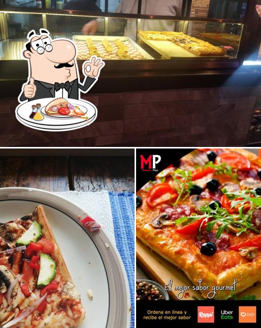 Mariano's Pizza restaurant, Mexico City, Av. San Fernando 251 ...