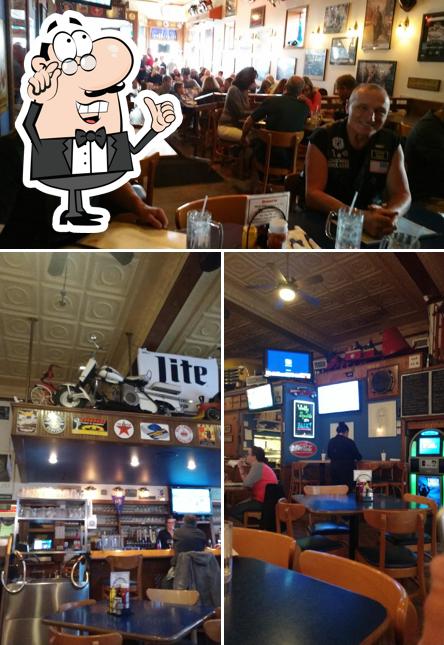 The Villager Pub, Charlevoix - Restaurant menu, prices and reviews