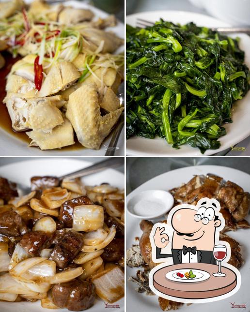 May Yan Seafood Restaurant 陸福海鮮酒家, Toronto - Restaurant menu, prices ...
