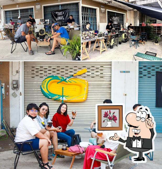 TAKE AWAY Breakfast & Slow bar coffee, Huai Kapi - Opiniones del ...
