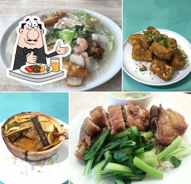 Hey Hawker in Saint James - Restaurant menu and reviews