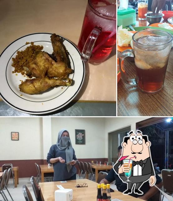 Rumah Makan Prambanan restaurant, Samarinda, Jl. Danau Toba No.28 ...