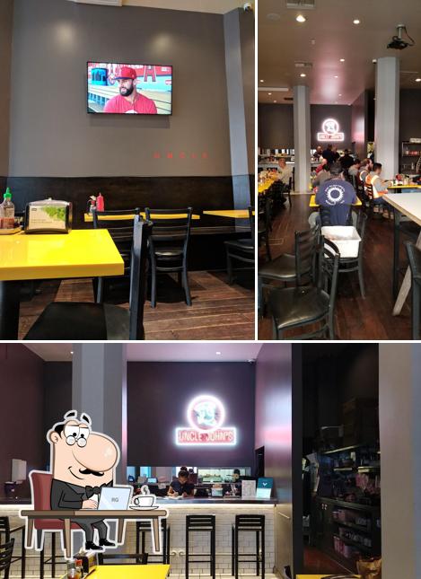 Uncle John's Cafe, Los Angeles - Carta del restaurante y opiniones