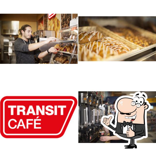 Transit Café, 6050 Pont Tunnel Louis Hippolyte La Fontaine in Montréal ...