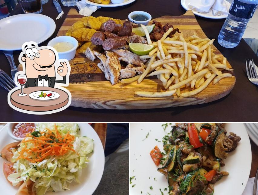 Restaurante Asadero Doña Pula, Canabacoa, Santiago De Los Caballeros ...