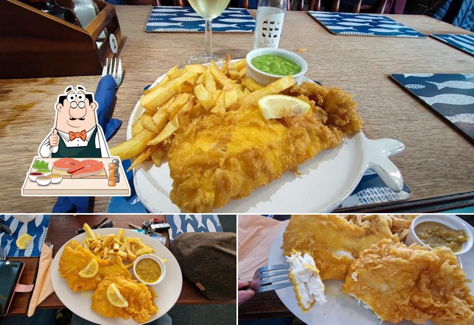 Dave's Fish Bar & Restaurant, Sheringham - Restaurant menu, prices and ...