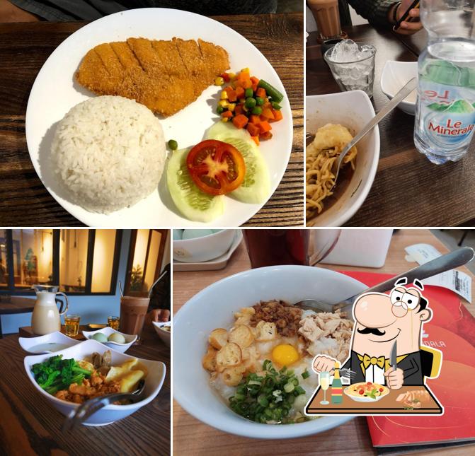 Top 3 restaurants with halo-halo in Sentani Kota, october 2024 ...
