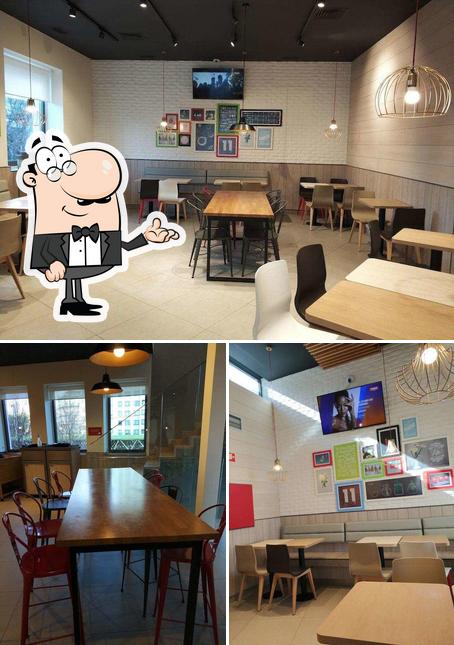 KFC restaurant, Amadora, Av. de Gago Coutinho 25 - Restaurant menu and ...