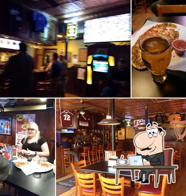 Pat's Pizza Dover-Foxcroft, Dover-Foxcroft - Restaurant menu, prices ...