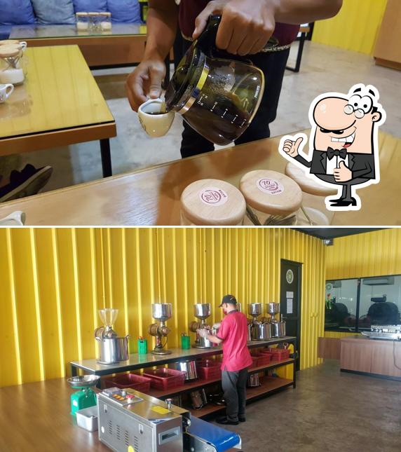 70 Fahrenheit Koffie Batam, Batam - Restaurant menu, prices and reviews