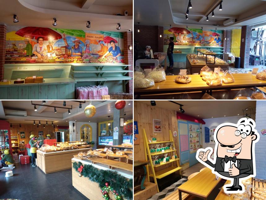 Cake Boss, Surabaya - Restaurant menu, prices and reviews