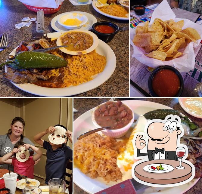 Hector's Mexican Restaurant in Gun Barrel City - Restaurant menu and ...