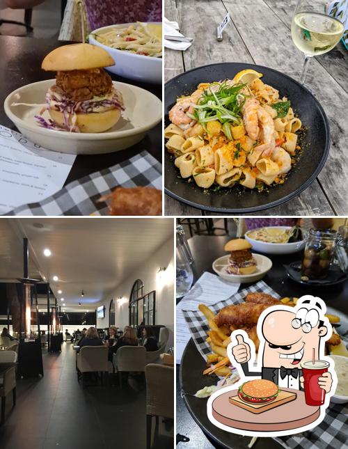 Amelia Park Lodge, Abbey - Restaurant menu, prices and reviews